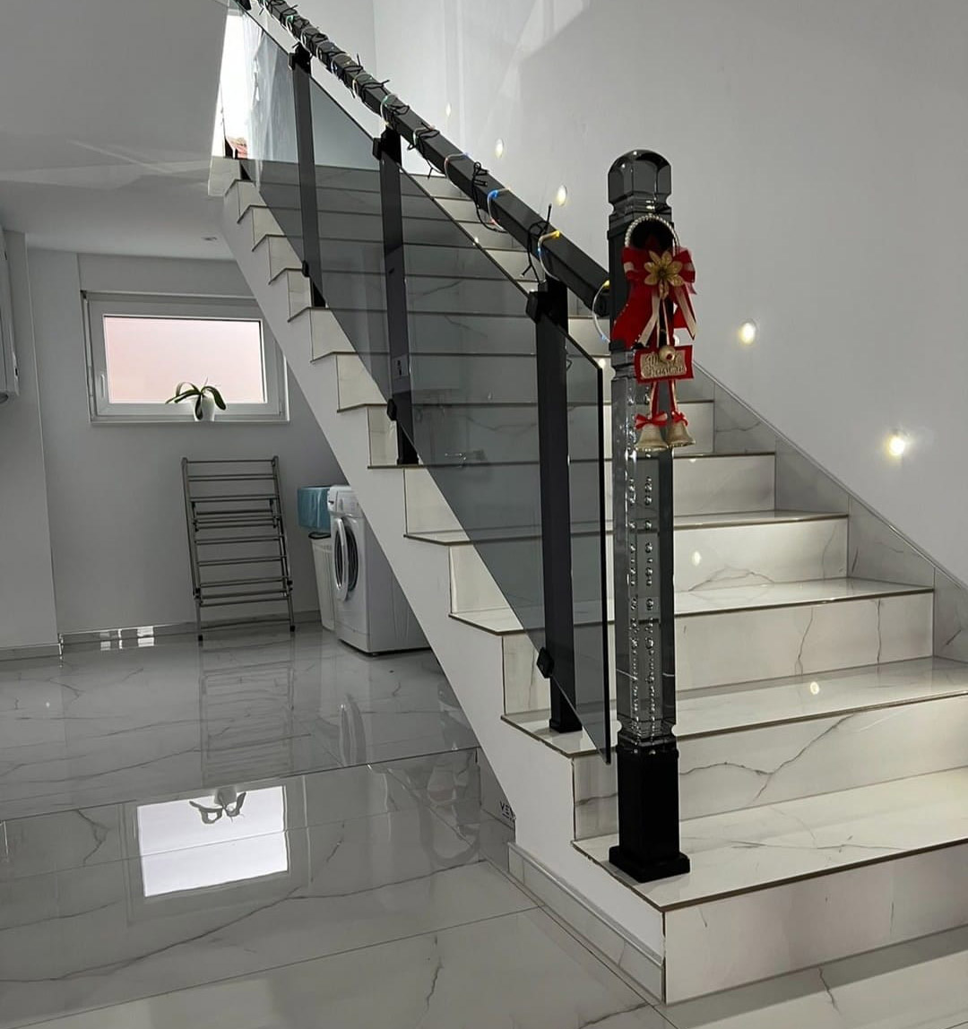 Pleksi Projeler - Pleksi Merdiven Korkuluğu proje-5 - Dulda Akrilik ...